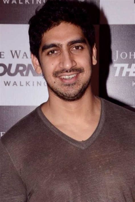 Ayan Mukherjee Filmaffinity