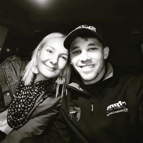 L I Z E Lize0427 On Threads