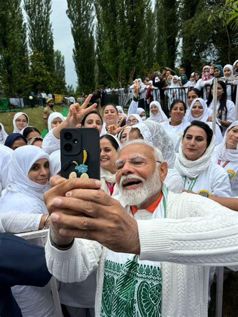 rahul agarwal 𑀭𑀸𑀳𑀼𑀮 𑀅𑀕𑁆𑀭𑀯𑀸𑀮 on linkedin smiles and selfies in srinagar