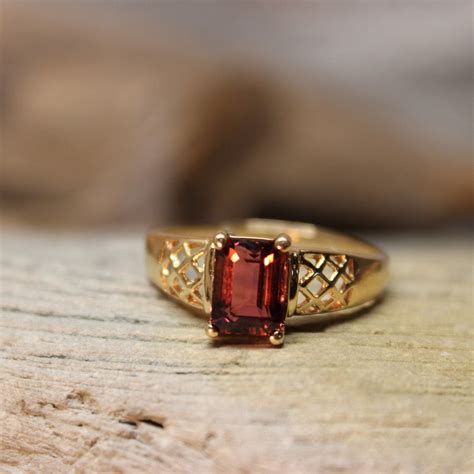 1970s Vintage 15ctw Garnet Ring 14k Solid Gold Emerald Cut Garnet