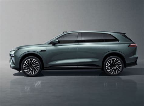 Exeed Et Price In Uae Images Specs And Features