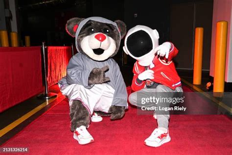 812 Clutch The Rockets Bear Photos And High Res Pictures Getty Images