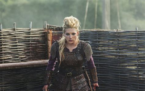 Katheryn Winnick Vikings Hot