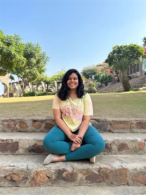 Saswati Pradhan Medium
