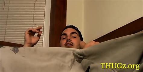 Bloke Loves Stroking It Eporner