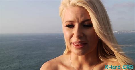 Donga Visits Lascivious Hottie Anikka Albrites Pussy Eporner