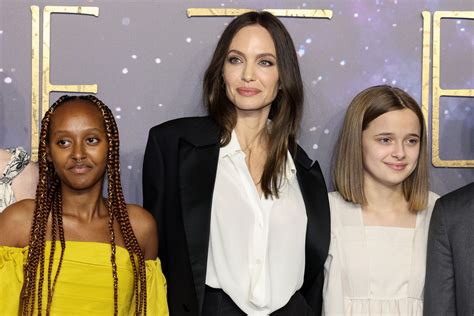 Angelina Jolie Celebra El Regreso De Hija Zahara De La Universidad