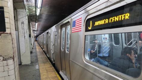 Subway Crews ‘restroom Break Caused Delays On J Train Mta Says