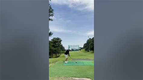 필드 라운딩에서는 더더욱 가볍게 스윙 해보기 훈수환영 골린이 골프 골프스윙 아이언스윙 다운블로우 드라이버스윙