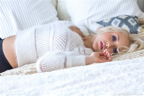 Sabrina Nichole Wallpapers Images Photos Pictures Backgrounds