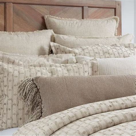 Bundle Of Southern Living Simplicity Collection Carter Comforter And