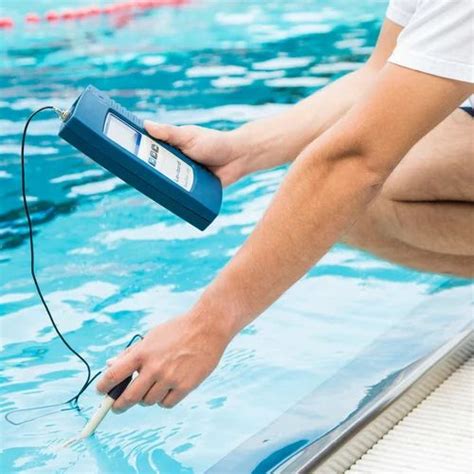 Conductivity Meter Complete Set With Case At ₹ 58500piece