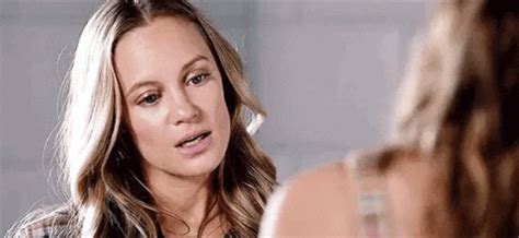 Danielle Savre Maya Bishop Gif Danielle Savre Maya Bishop Station Discover Share Gifs