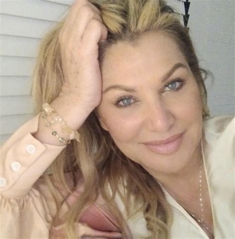 Lorraine Miller Lakes Holistic Care