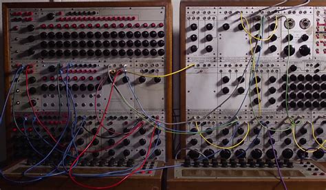Modular Synth Belgeseli I Dream Of Wires Vimeo On Demand üzerinden