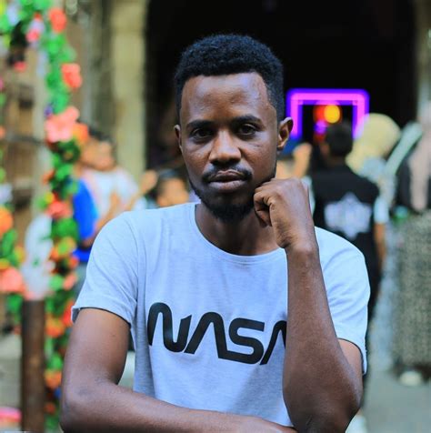 لطفي عادل الشاعر