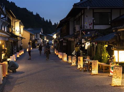 일본 느낌 물씬 풍기는 거리 칼럼 AMAZING AICHI Japan 어메이징 아이치 재팬