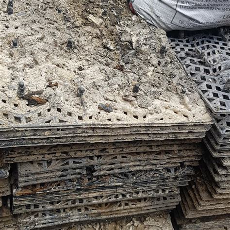 송파자원 성남시푸른환경음식물처리장 냉각판폐기물처리해드렸습니다 냉각판에 슬러지들이