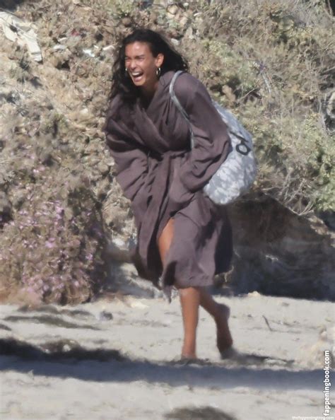 Kelly Gale Nude The Fappening Photo Fappeningbook