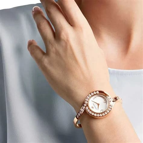 Đồng Hồ Nữ Swarovski Lovely Crystals Watch 452489 Màu Vàng Hồng Vua
