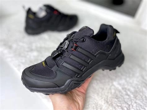 Купить кроссовки Adidas Terrex Swift утепленные в СПб