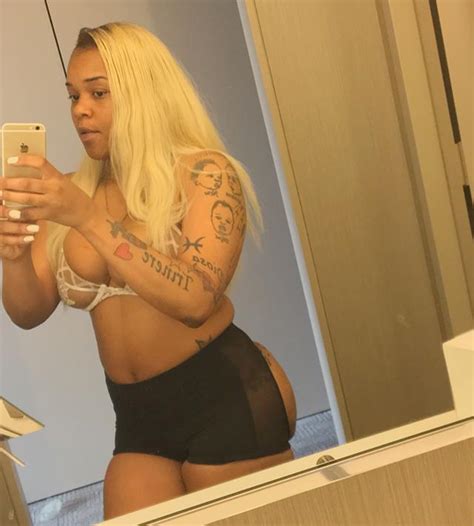 Simp For Trinere Shesfreaky