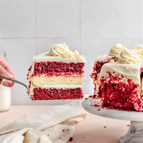 Red Velvet Cheesecake Red Velvet Cheesecake Cake