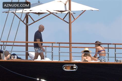 Lauren Sanchez Sexy Seen With Jeff Bezos Getting Intimate On The Super Yacht Koru Moored In The