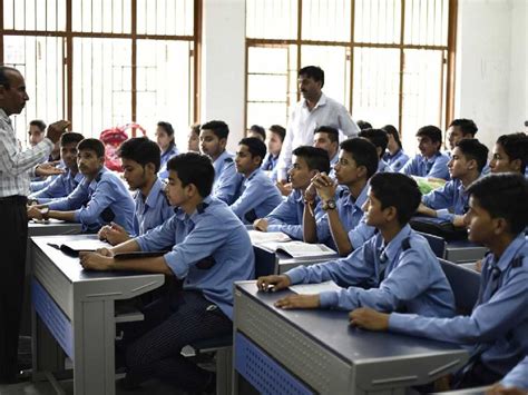 Delhi Govt Plans 50 New School Buildings