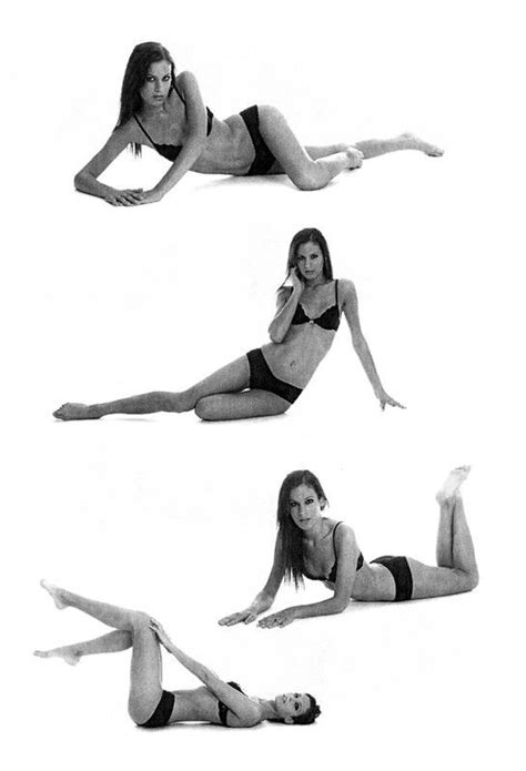 Pin By Steph On Life Model Poses Female Pose Reference Figure Poses Life Drawing Pose
