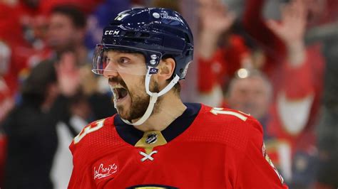 The Stanely Cup Makes It To Vancouver Thanks To Sam Reinhart Yardbarker