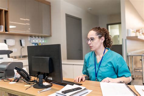 Right Software Right Clinic Right Time