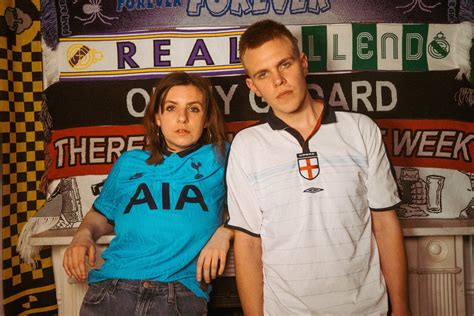 Lucky Iris — Musicleeds