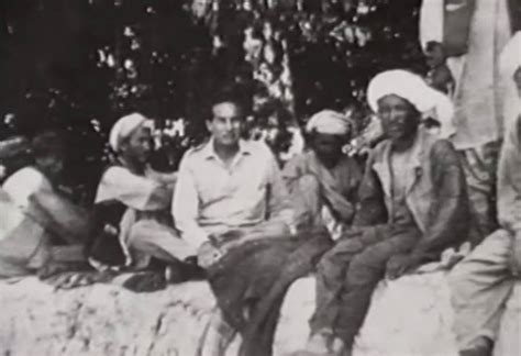 عکس تاریخی اکتاویو پاز شاعر بزرگ مکزیکی در هزارستان Kabul Press کابل پرس