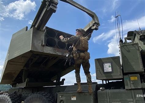 ЄС виділив €500 млн на військову допомогу Україні