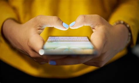 how to make the android keyboard bigger