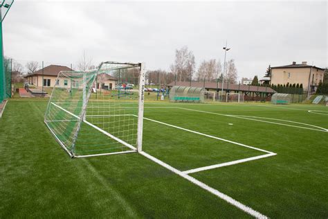 Plesspl Foto Zakończył Się Remont Kompleksu Sportowego W Piasku