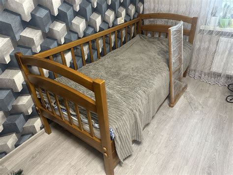 Дитяча кровать з дерева 3 500 грн Дитячі меблі Київ на Olx