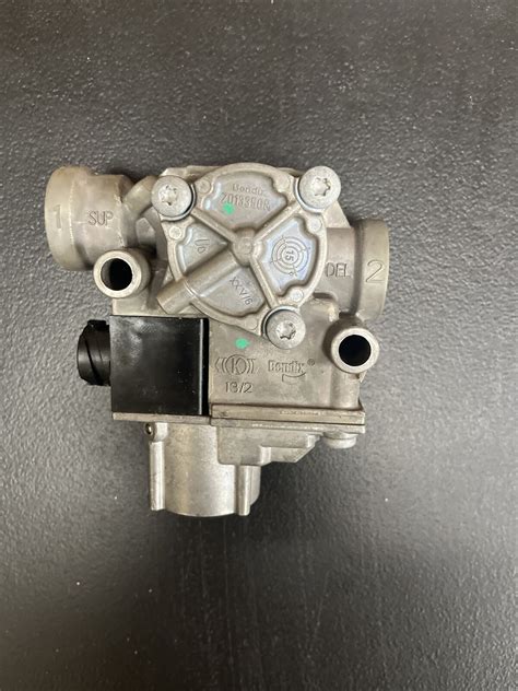 Bendix M ANTILOCK Pressure Modulator Valve For Sale Online EBay