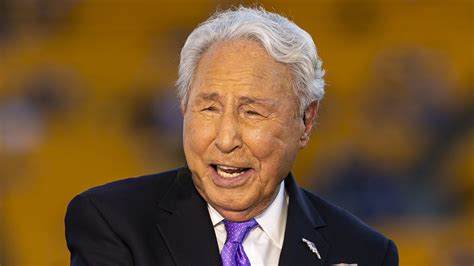 Lee Corsos Final Live Tv Appearance On College Gameday Announced As Legend Makes Retirement