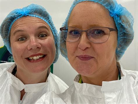 Sam Robin Tropic Added A New Photo Sam Robin Tropic