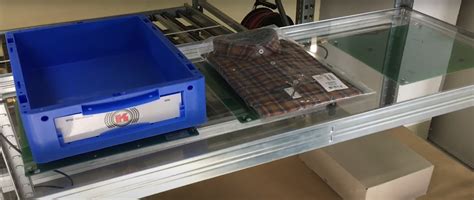 Smart Shelves Intellistride