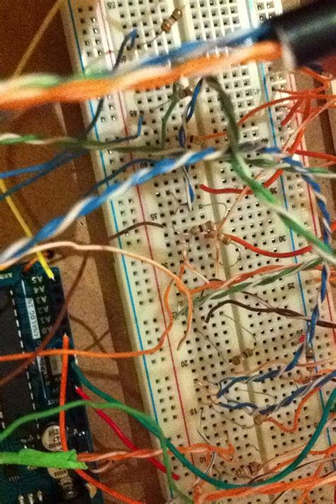 Github Avivhaber Traffic Light System A Traffic Light Model Based Off The Arduino Uno