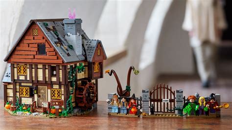 Lego Confirms Hocus Pocus Error Is Just A Rendering Issue