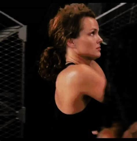 Dina Meyer Starship Troopers 1997 Scrolller