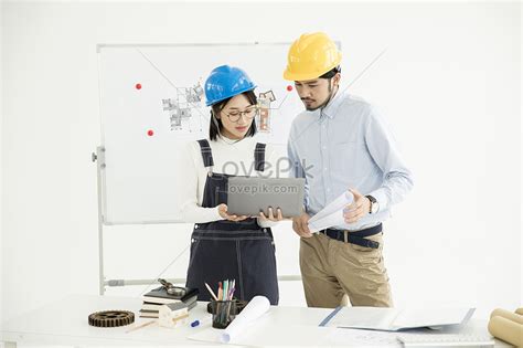 Designer And Assistant Picture And Hd Photos Free Download On Lovepik