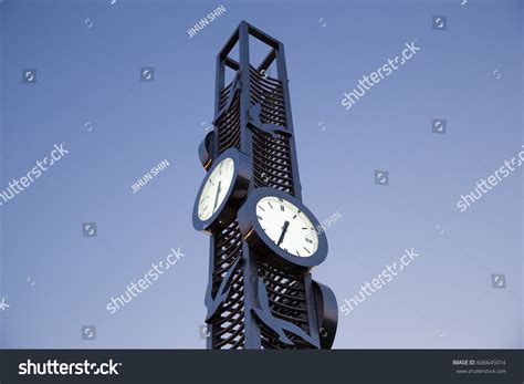Modern Clock Tower Design 58 Koleksi Gambar