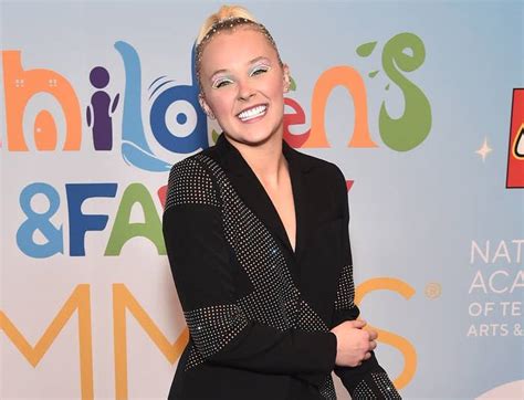 Jojo Siwa Got Really Candid About Her Sex Life And What Its Like