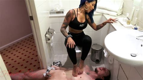 Goddess Penelope Tramples On Her Lazy Human Bath Mat House Of Sinn Clips4sale