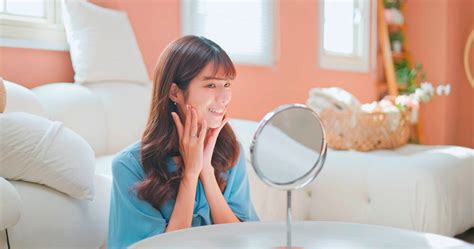 Tips On Cutting Bangs Properly AllThingsBeauty